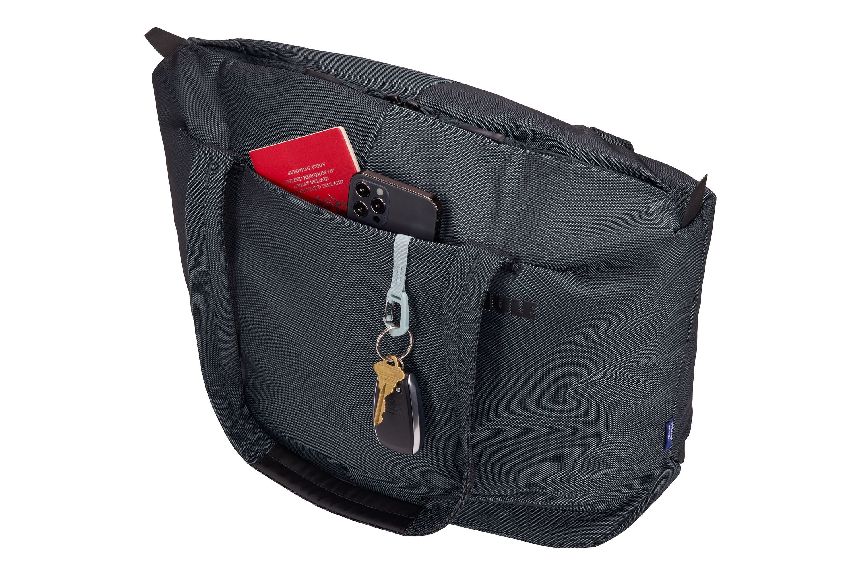 Thule Subterra 2 | Thule | United Kingdom