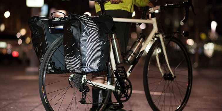 Bike packs, bags and racks | Thule Bike bags & Bike racks | Thule ...