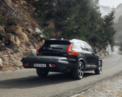 Why choose a towbar cargo carrier? | Thule | United States